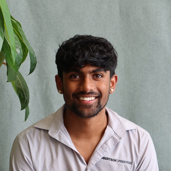 OUR TEAM - Robertson Prestige